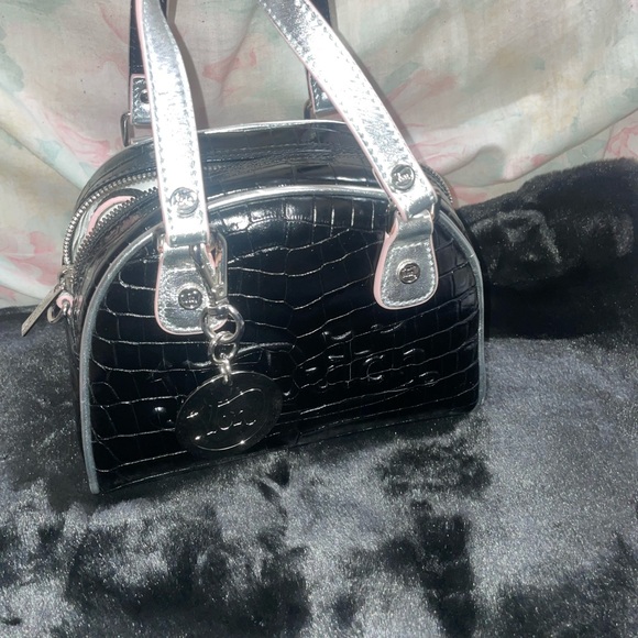 Von Dutch | Bags | Von Dutch Crossbody Bag Nwot | Poshmark